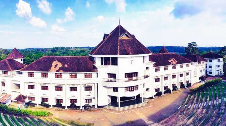 Saintgits | Discover the campus